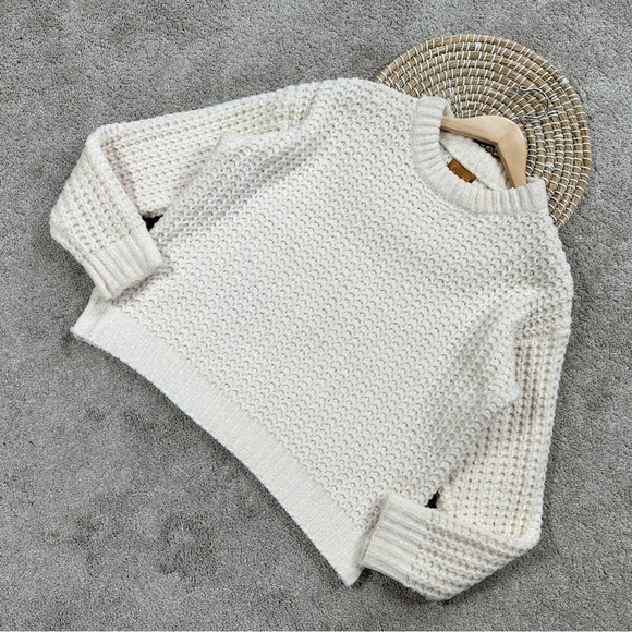 POL | Sweaters | Pol Womens Cable Knit Chunky Crewneck Chenille Knit ...
